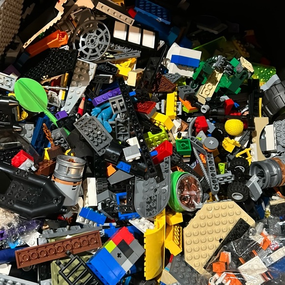 Lego | Toys | 2lbs Legos | Poshmark